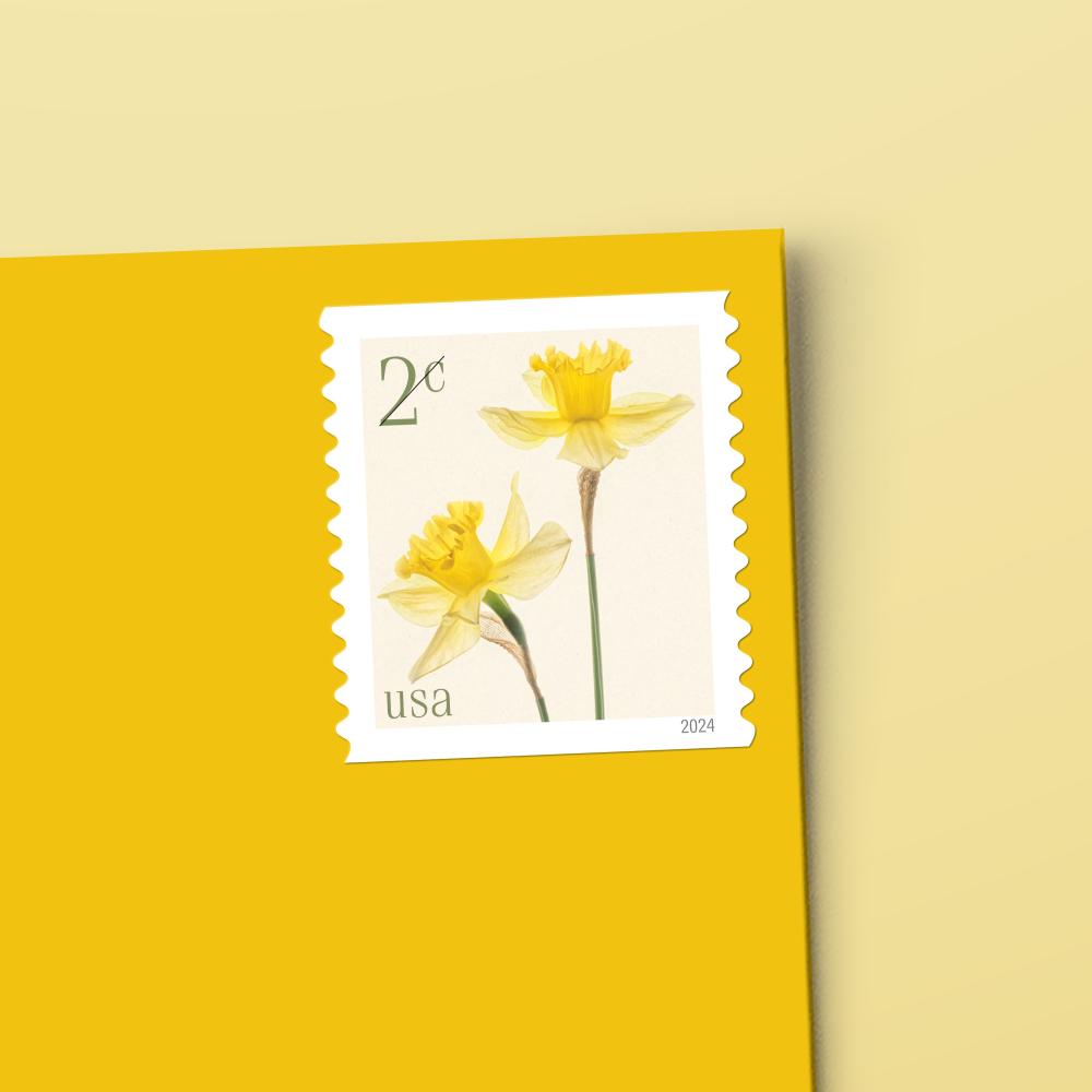 2¢ Daffodils Strip of 500 (Coil of 10,000) — Stamps Forever